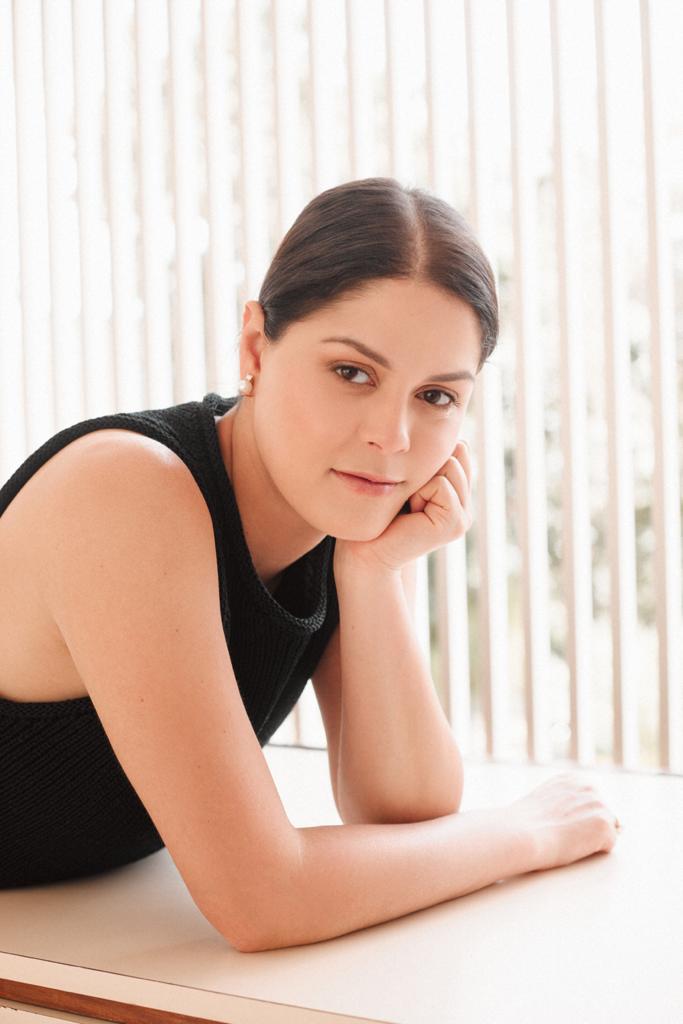 ABOUT – Andrea Gomez